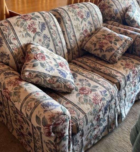 Beige & Green Floral Pattern Loveseat Sofa w/ Pillows: 60x35x33” by ...