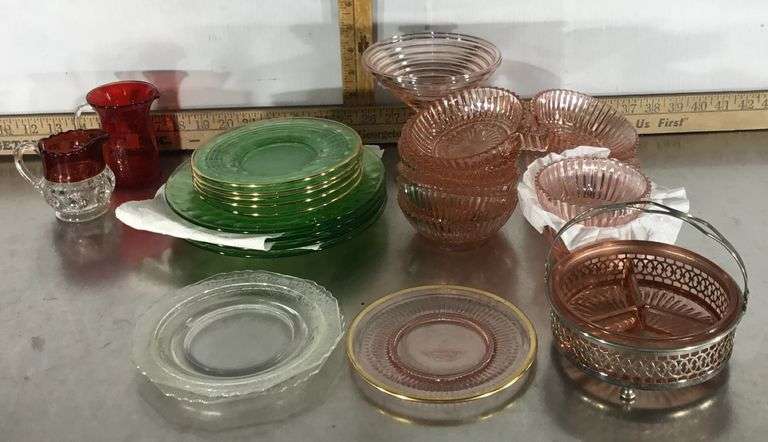 Depression Glass Collection - Sherwood Auctions