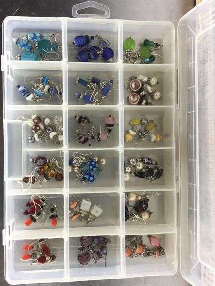 Assorted Earings - Sherwood Auctions