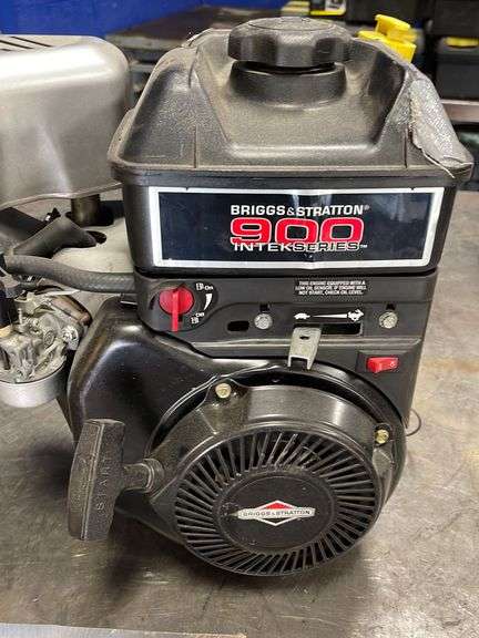 Briggs & Stratton 900 INTEK Series 205cc Small Engine + Manual ...