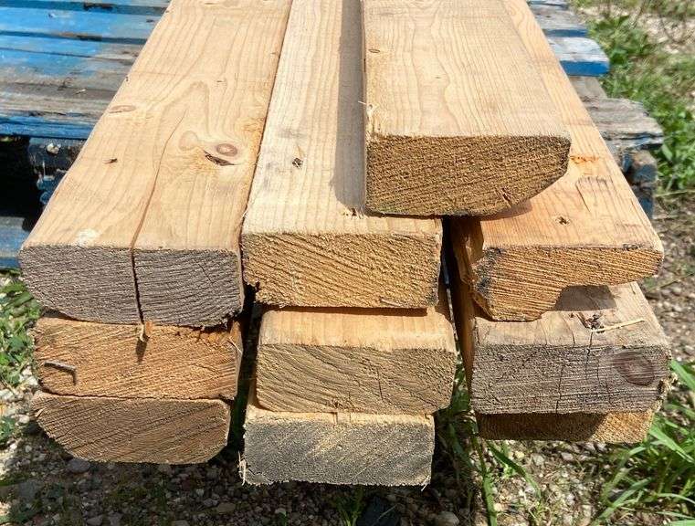 QTY 10 2x4 7' Long Lumber - Sherwood Auctions