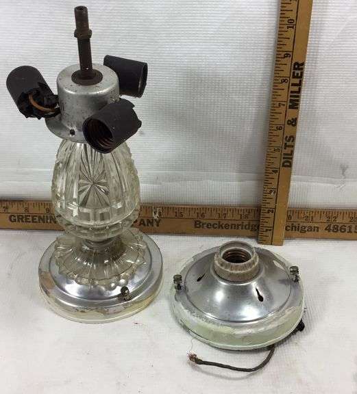 Lamp - Sherwood Auctions