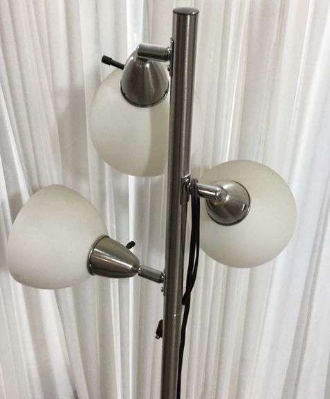 62” 3 Bulb Standing Light Fixture - Sherwood Auctions