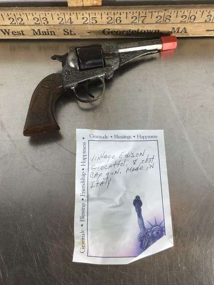 Vintage Edison Giocattoli 8 Shot Cap Gun Made in Italy - Sherwood Auctions