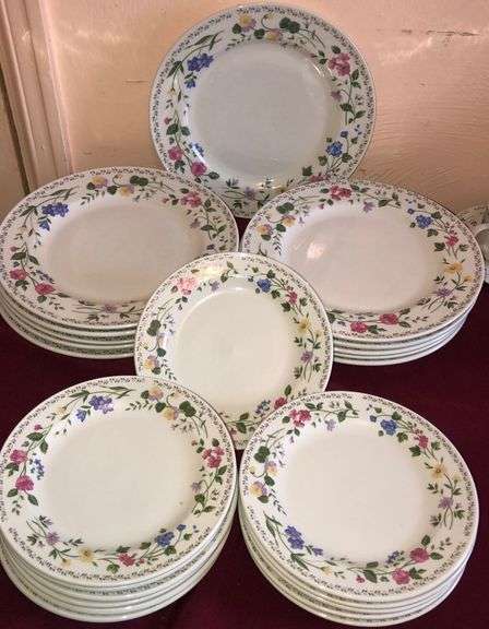 Farberware Stoneware Set: 10 Cups & Saucers, 12 Luncheon Plates, 11 ...