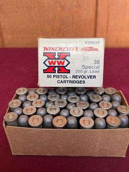 50 Rounds of Winchester 38 Special Revolver Cartridges - Sherwood Auctions