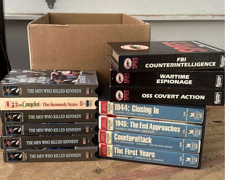 Emerson Box TV & VHS Tapes - Sherwood Auctions