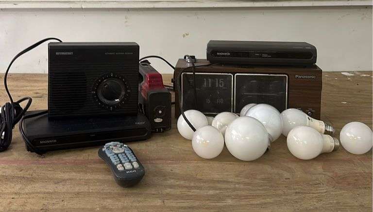 Magnavox DVD Player , Panasonic Clock , Automatic Antenna Rotator ...