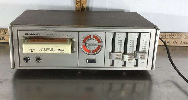 Vintage Soundesign Stereo - Sherwood Auctions