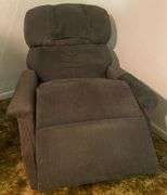Green Electric Lift Recliner by Golden - Sherwood Auctions