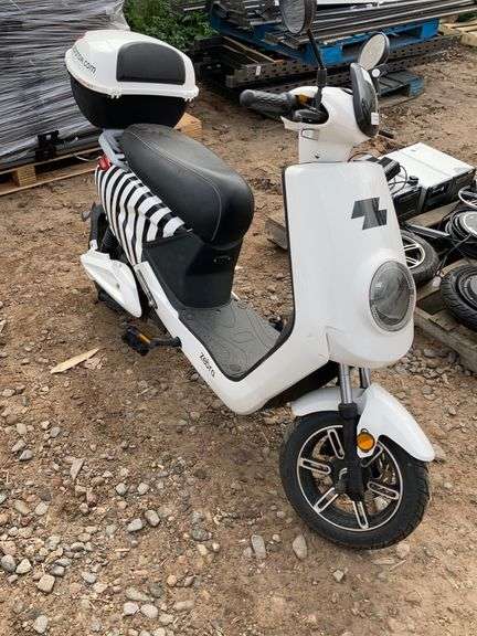Zebra Electric Scooter (no charger , no key ) - Sierra Auction ...