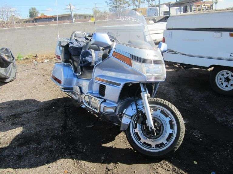 1990 Honda Gold Wing GL1500A - Sierra Auction Management Inc