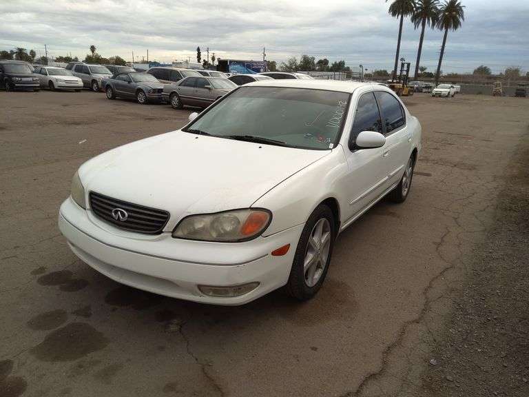 2002 Infiniti I35 - Sierra Auction Management Inc