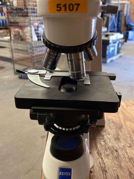ZEISS Primo Star Microscope - Sierra Auction Management Inc