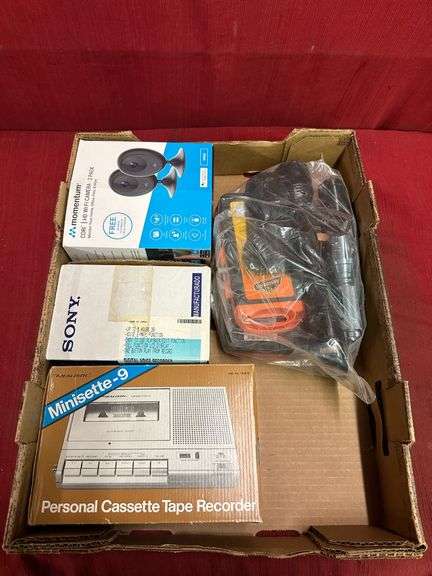 Realistic Minisette-9 Personal Tape Recorder, Sony Digital Voice ...