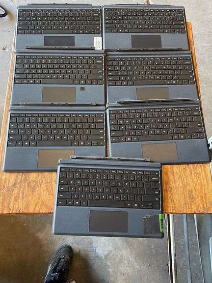 (7 Qty) Microsoft Surface Keyboards Model: 1725 - Sierra Auction ...