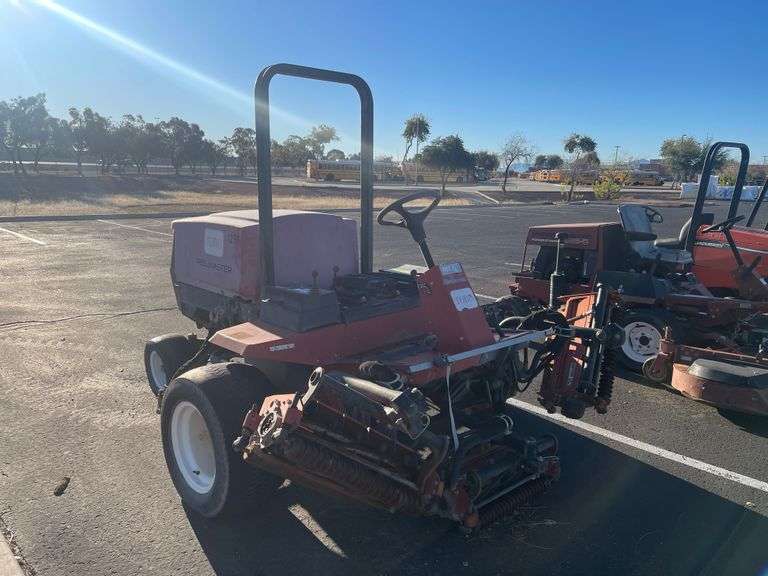 0000 Toro Reelmaster 6500-D Mower - Sierra Auction Management Inc