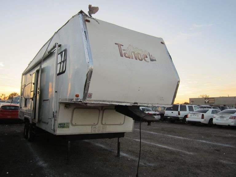 1999 Thor Tahoe Travel Trailer - Sierra Auction Management Inc
