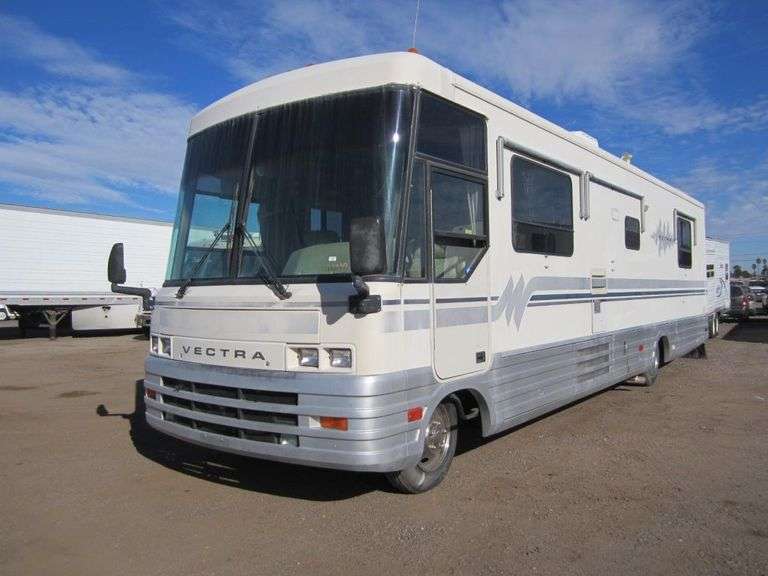 1994 Winnebago Vectra - Sierra Auction Management Inc