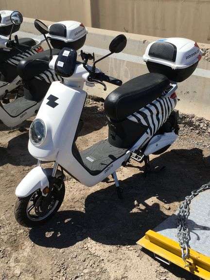 Zebra Now Electric Scooter - Sierra Auction Management Inc