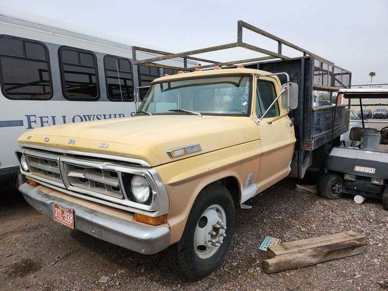 1971 Ford F350 - Sierra Auction Management Inc