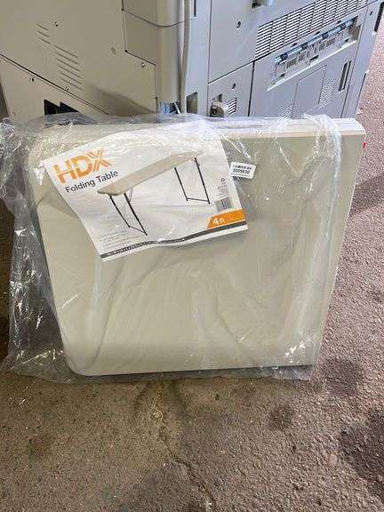 HDX Folding Table - Sierra Auction Management Inc