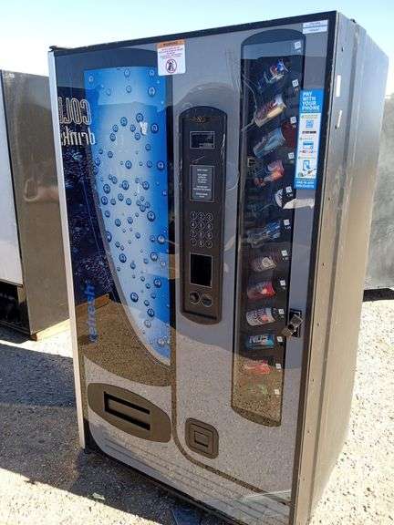 USI 3502 Vending Machine - Sierra Auction Management Inc