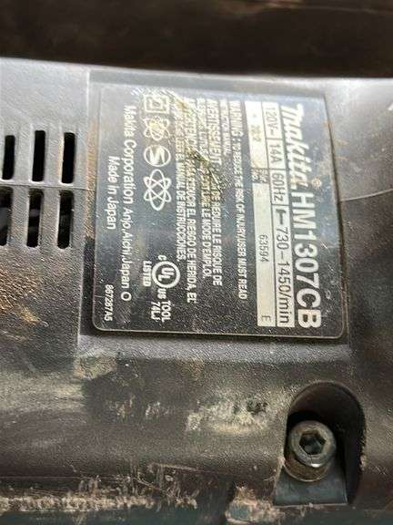 Makita HM1307CB 35 lb. Demolition Hammer - Sierra Auction Management Inc