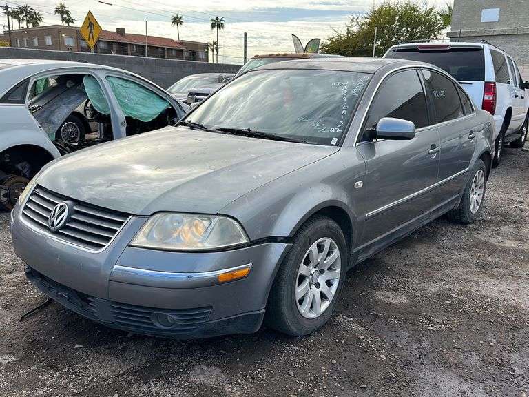 2002 Volkswagen Passat GLS - Sierra Auction Management Inc