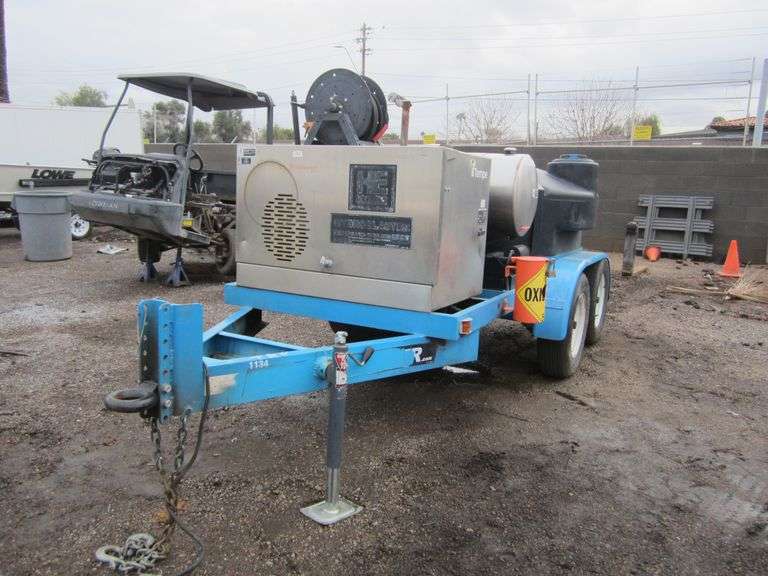 2017 Hydroblaster Pressure Washer Trailer - Sierra Auction Management Inc