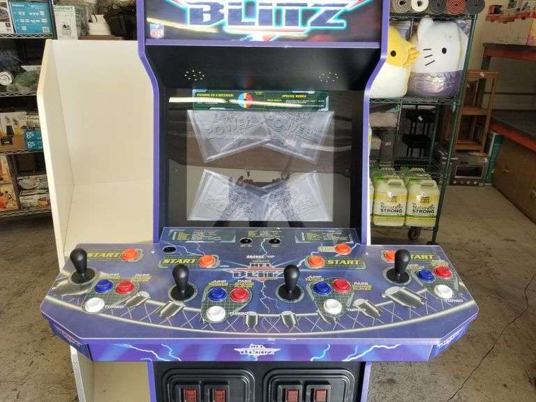 NFL Blitz Arcade Game - Sierra Auction Management Inc