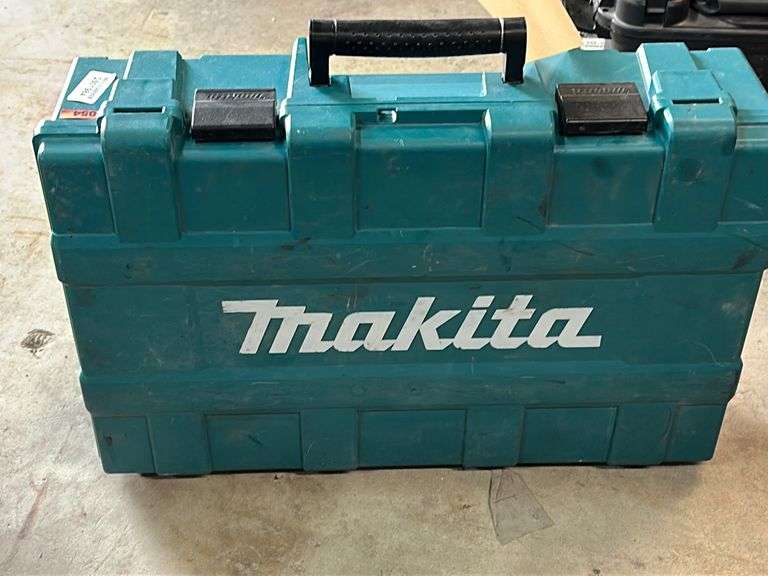 Makita HM1203C Demolition Hammer - Sierra Auction Management Inc