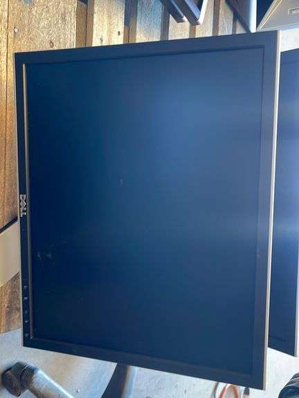 (1 Qty) Dell Rev A05 Monitor (1 Qty) Dell Rev A00 Monitor - Sierra ...