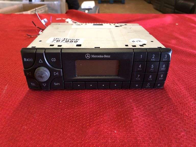 Mercedes Benz Car Audio Stereo Control Head Unit - Sierra Auction ...