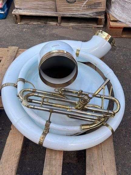 White Yamaha Tuba - Sierra Auction Management Inc