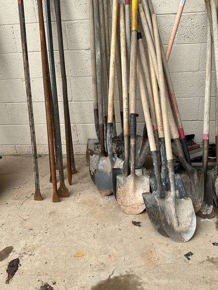 (7 Qty) Assorted Metal Rods, (16 Qty) Assorted Shovels - Sierra Auction ...