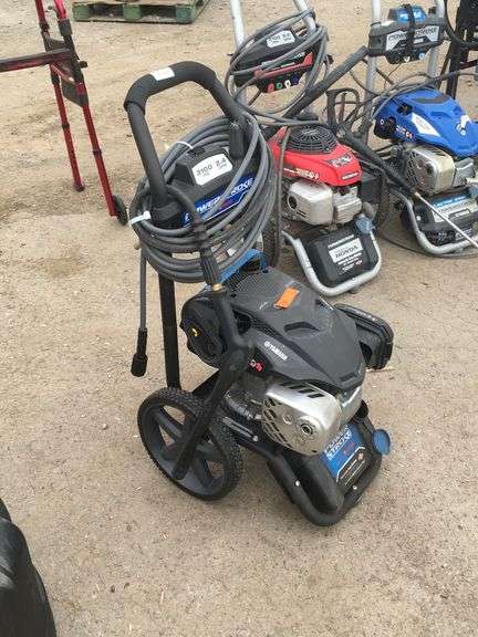 Yamaha Powerstroke 3100 PSI Pressure Washer - Sierra Auction Management Inc
