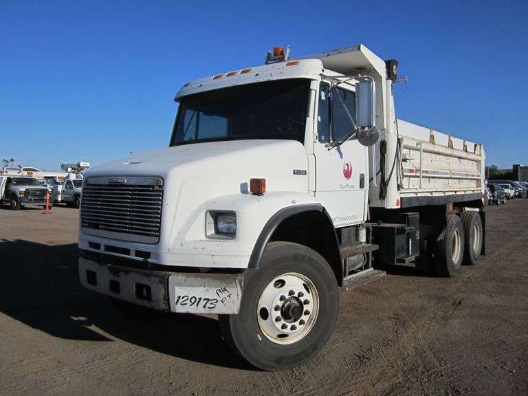 2002 Freightliner FL80 Dump Truck - Sierra Auction Management Inc