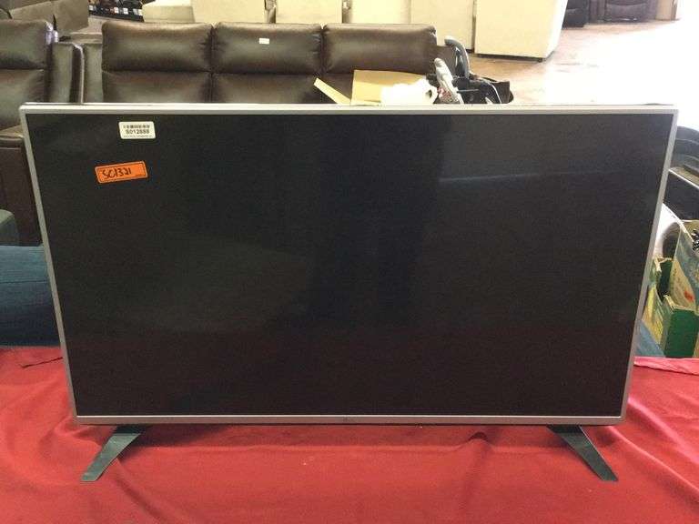 LG Flatscreen TV 43LF5400 - Sierra Auction Management Inc