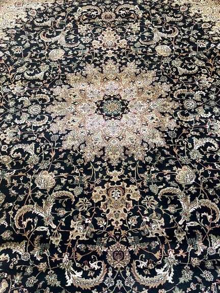 THOMASVILLE TIMELESS CLASSIC 7’10”x10” Area Rug-Willington Black ...