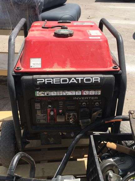 Predator Inverter 8750 Generator - Sierra Auction Management Inc