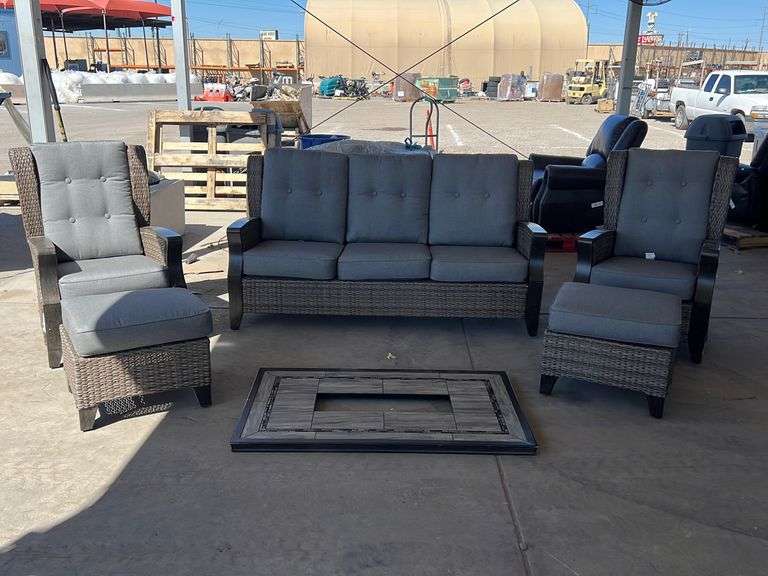 Members Mark Patio Set - Sierra Auction Management Inc