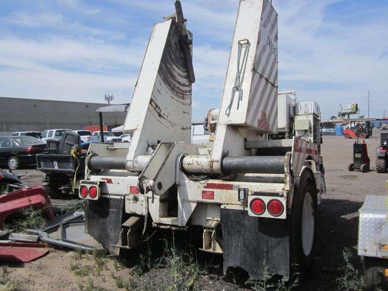 1993 Altec AD108 Cable Puller Trailer - Sierra Auction Management Inc