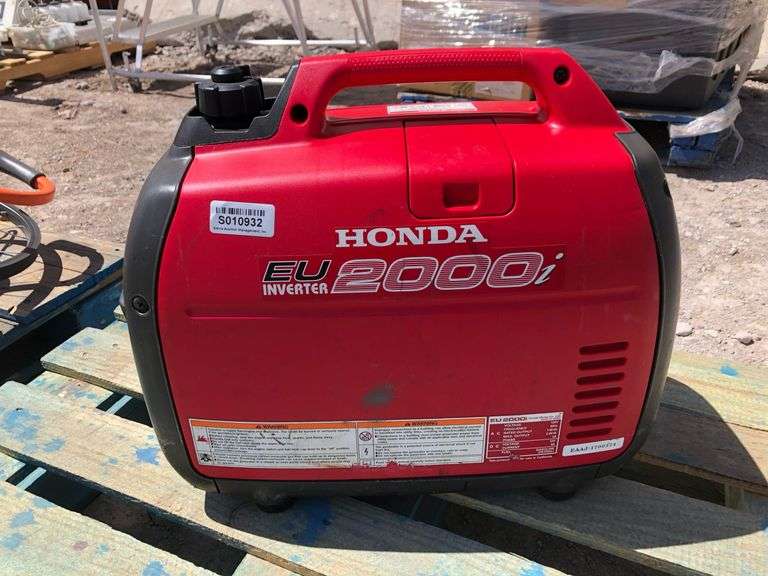 Honda EU 2000i Portable Generator - Sierra Auction Management Inc