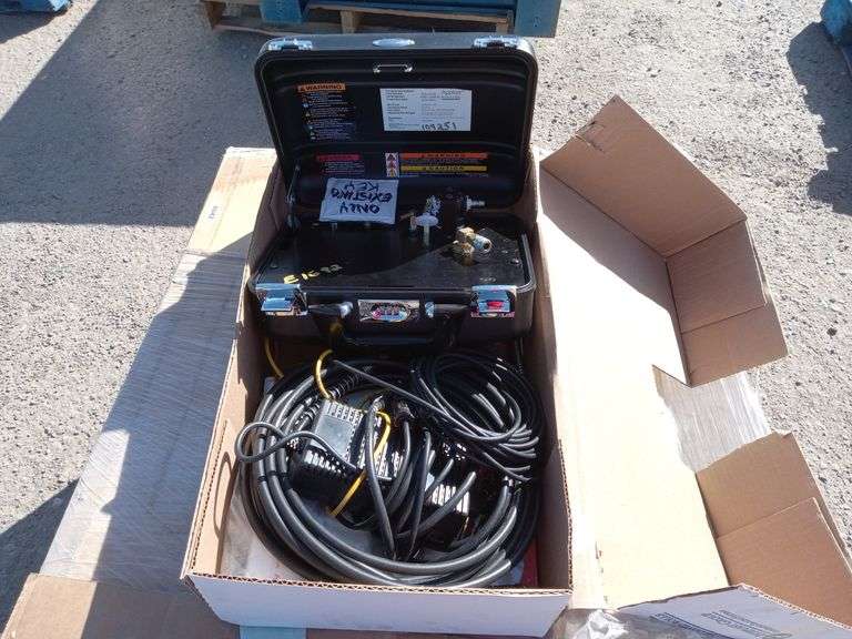 (1 Qty) Ventronix Corp Gas Analyzer PXA-1100, (1 Qty) Applus Auto Logic ...