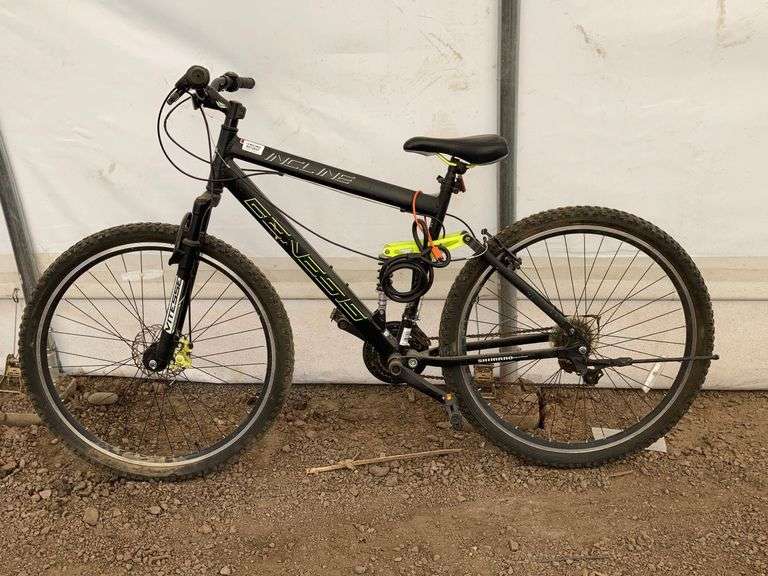 Black and Green Genesis Incline Mountain Bike - Sierra Auction ...