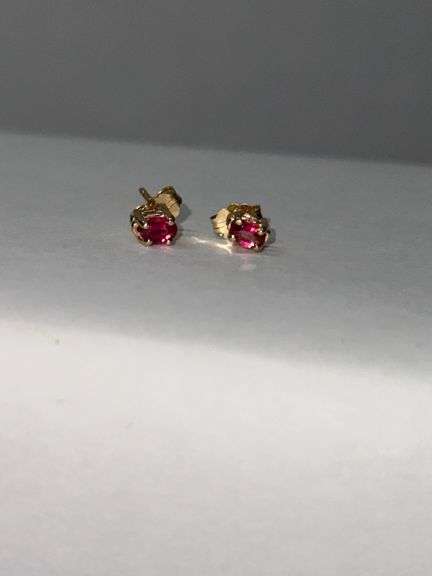 14k Red Spinel Oval Stud Earrings - Sierra Auction Management Inc