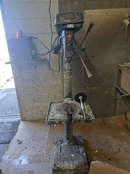 Central Machinery 39955 12-speed Drill Press - Sierra Auction ...