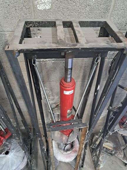 Pittsburgh 8-ton Long RAM Air Hudraulic Round Bottom Jack - Sierra ...