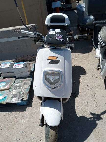 Zebra Electric Scooter - Sierra Auction Management Inc